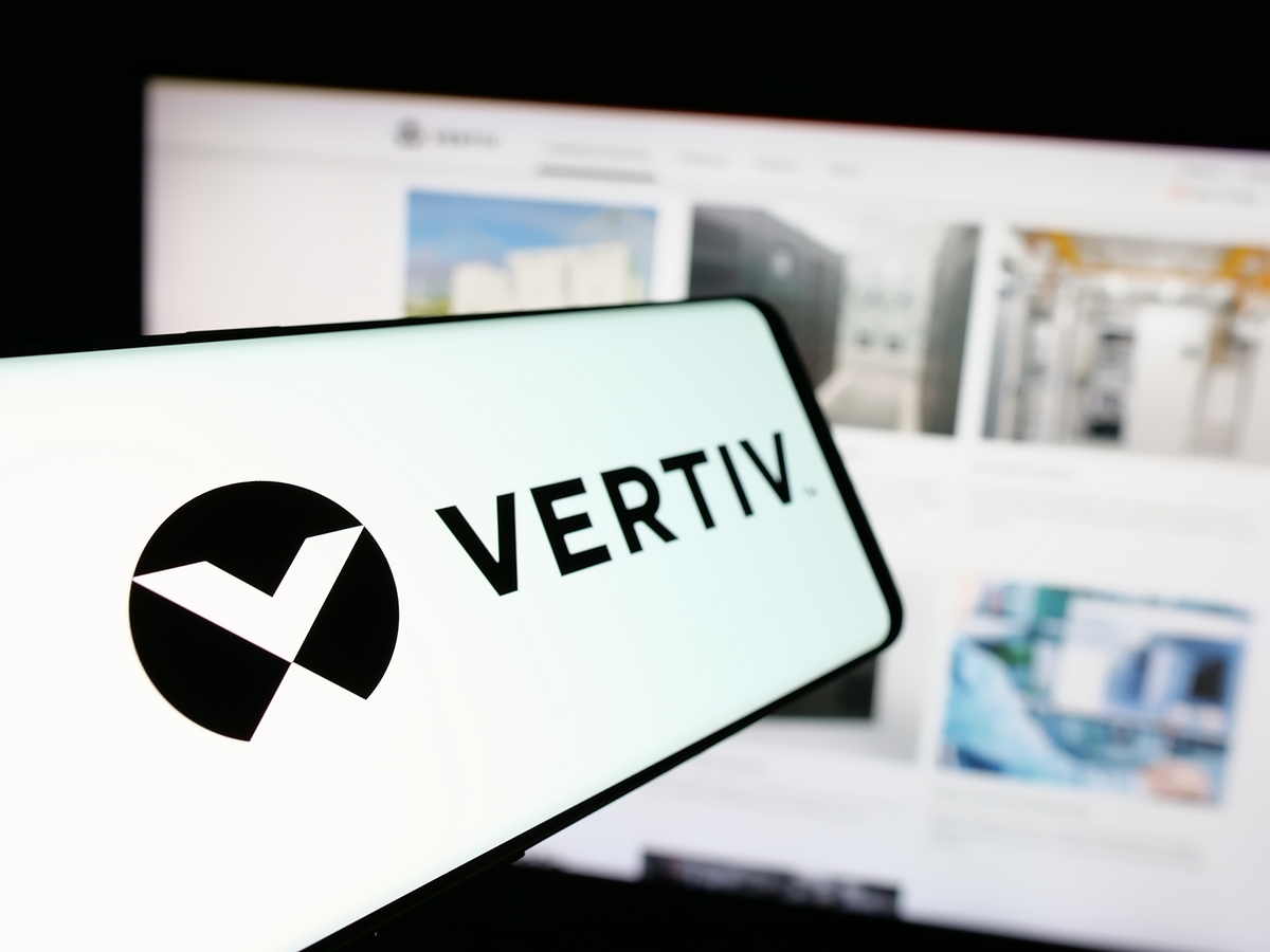 Vertiv Holdings Co. (VRT) Stock: Energizing the Future of AI with ...