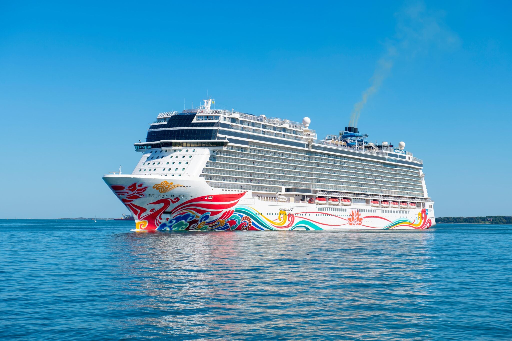Norwegian Cruise Line (NCLH) Stock Drops 12% Despite Earnings Beat ...
