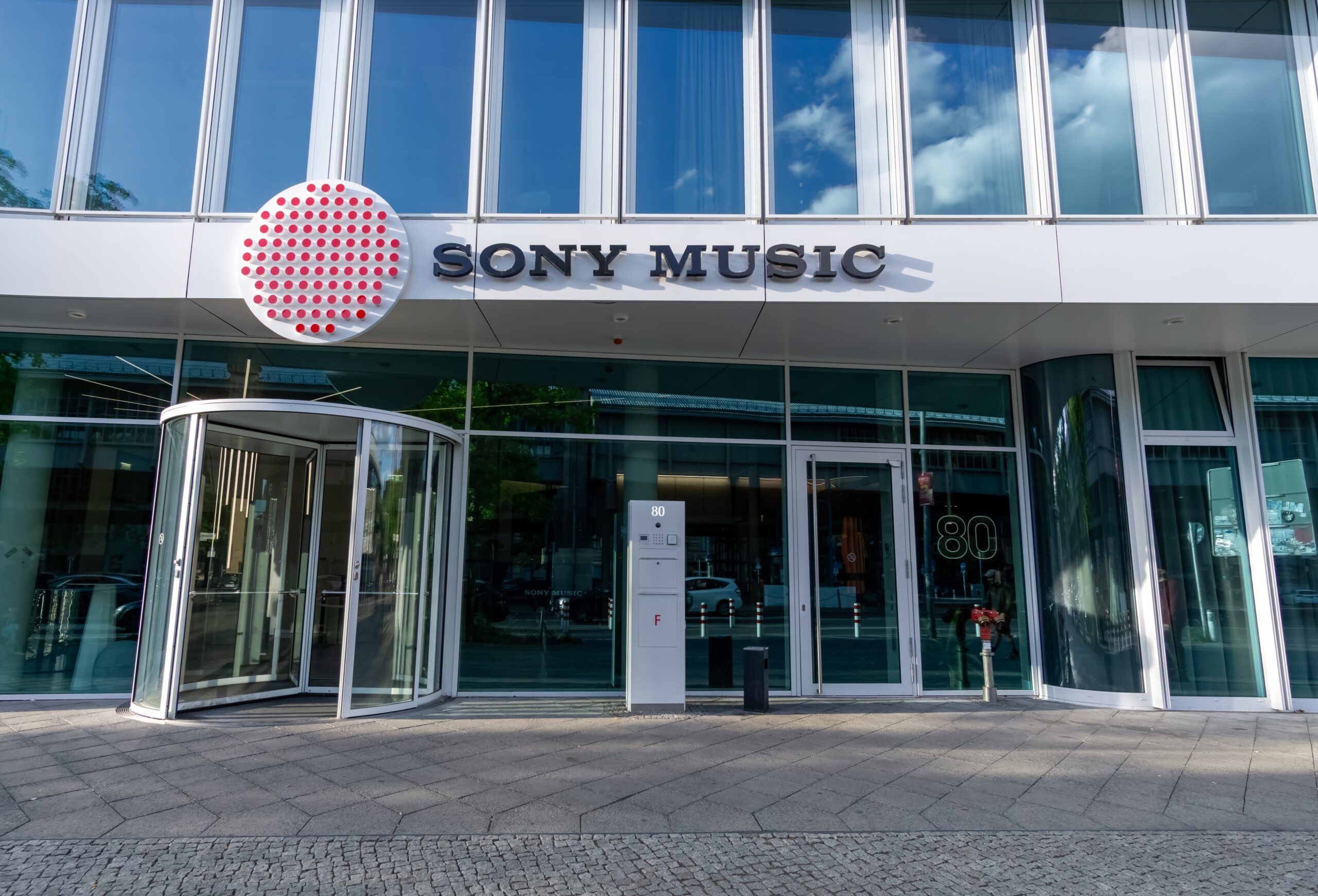 Sony and Warner Partner with KLAY for AI-Powered Music Licensing ...