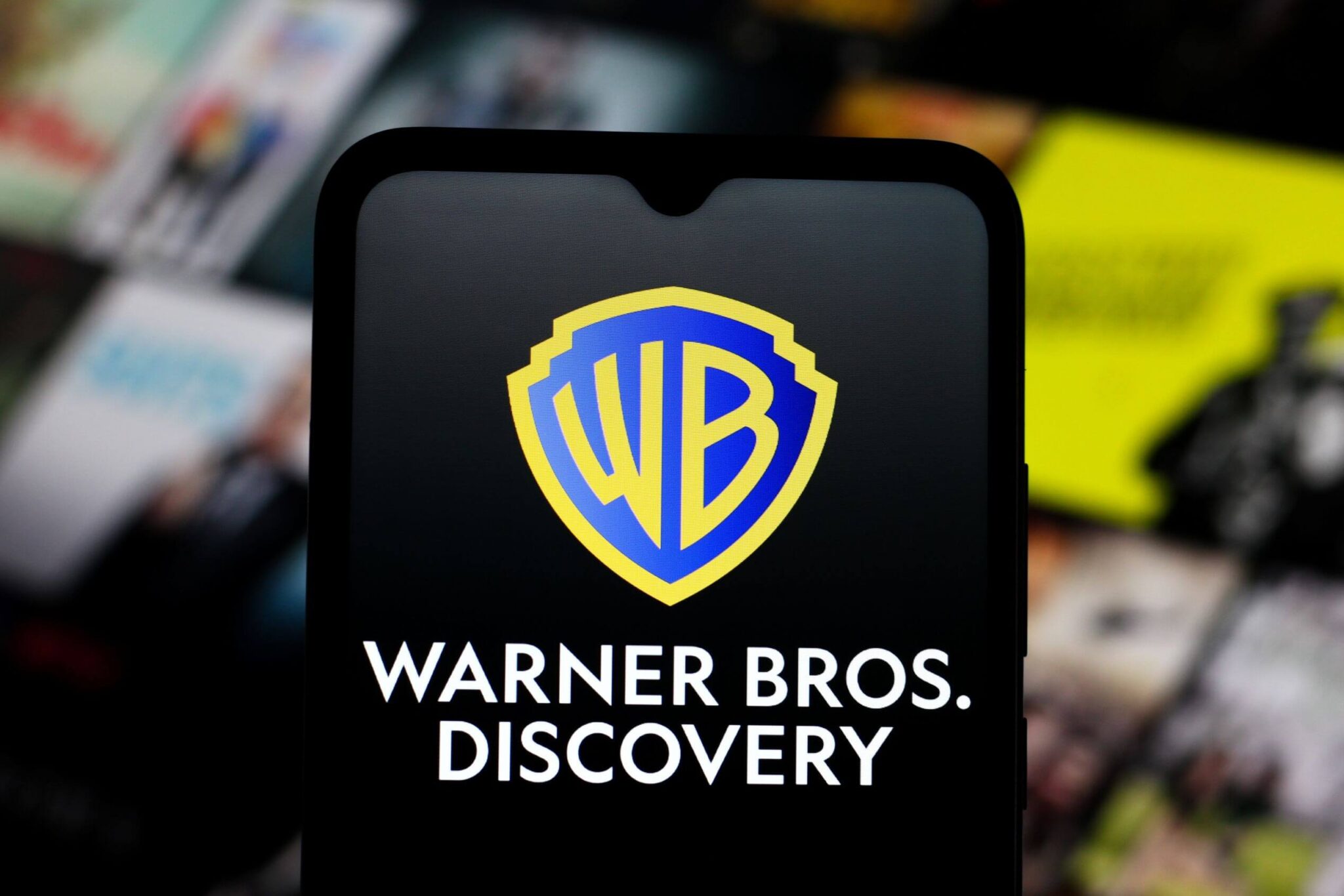 Warner Bros. Discovery (WBD) Stock: Netflix-Paramount Battle Drives ...