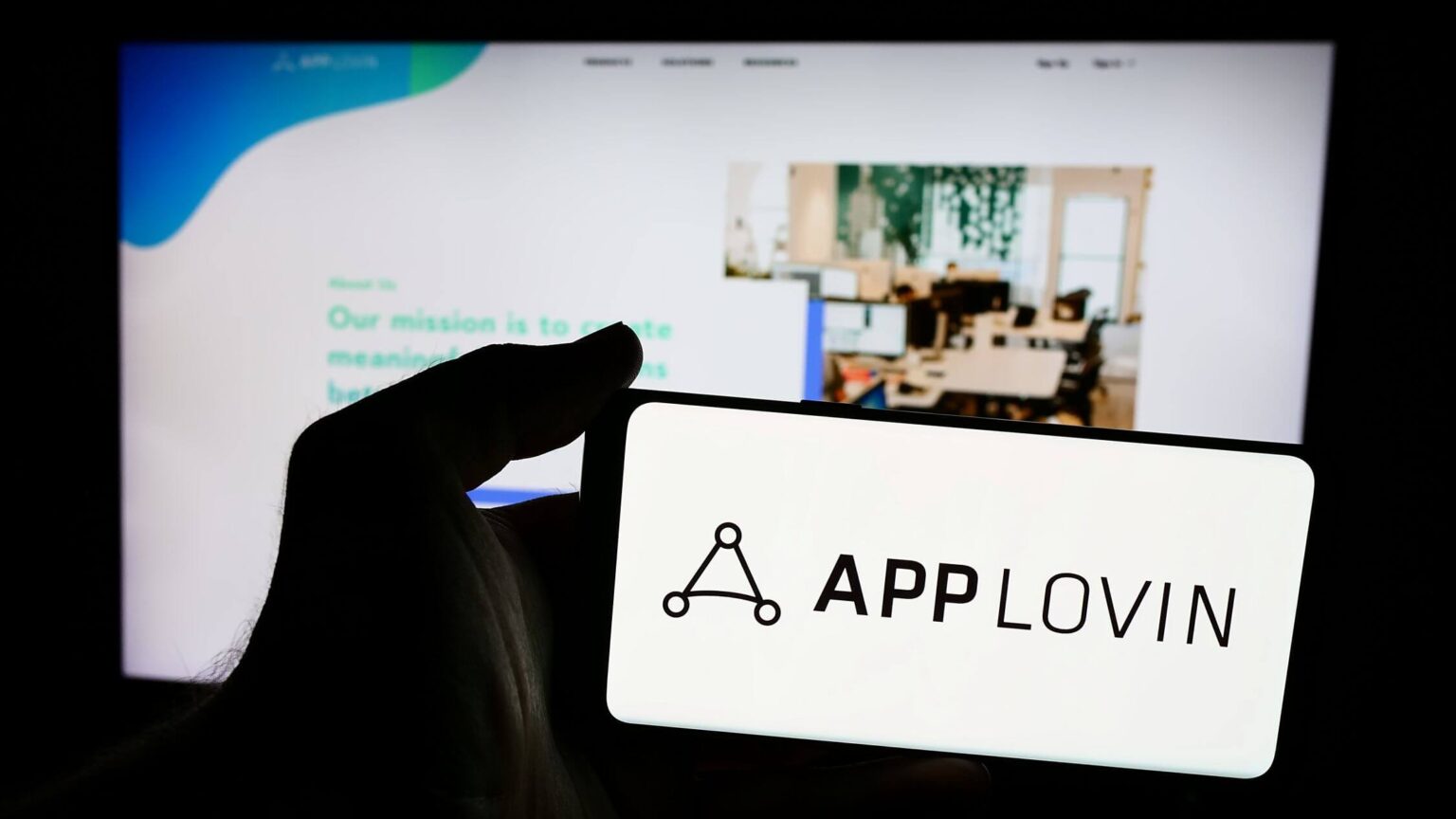 AppLovin (APP) Stock Jumps as Analysts Say Google's AI Game Tool Poses ...