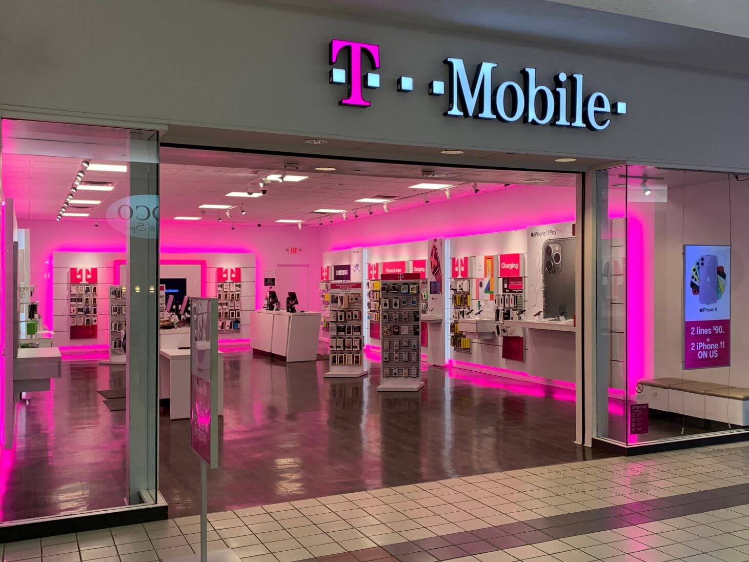 T-Mobile (TMUS) Stock Falls 5% After Missing Q4 Earnings and Subscriber ...