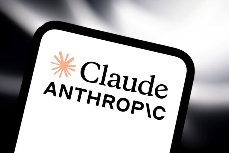 Goldman Sachs Restricts Anthropic's Claude AI for Hong Kong Staff ...