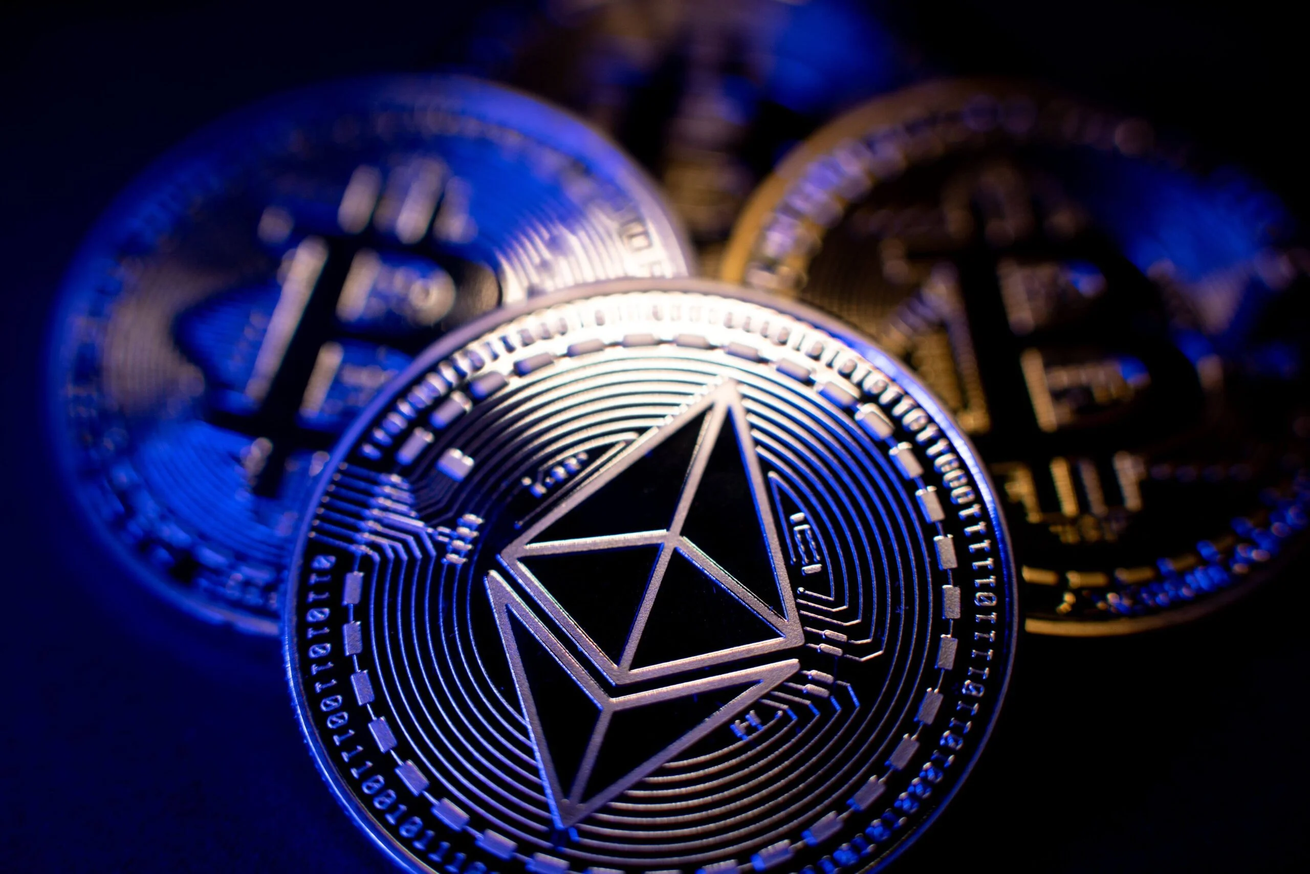 What's Driving Bitcoin Lower? Treasury Yields, ETF Outflows, and ...