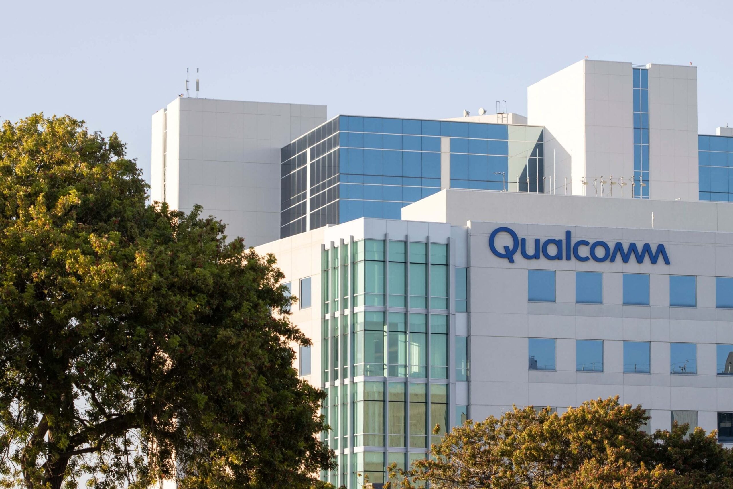 Qualcomm (QCOM) Stock Plunges 10% as Nvidia Launches Rival PC Chip ...